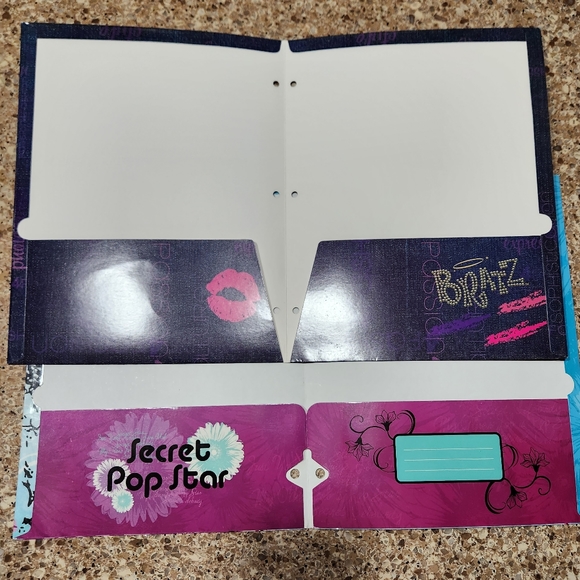 Bratz | Other | Y2k Hannah Montana Bratz Folders | Poshmark